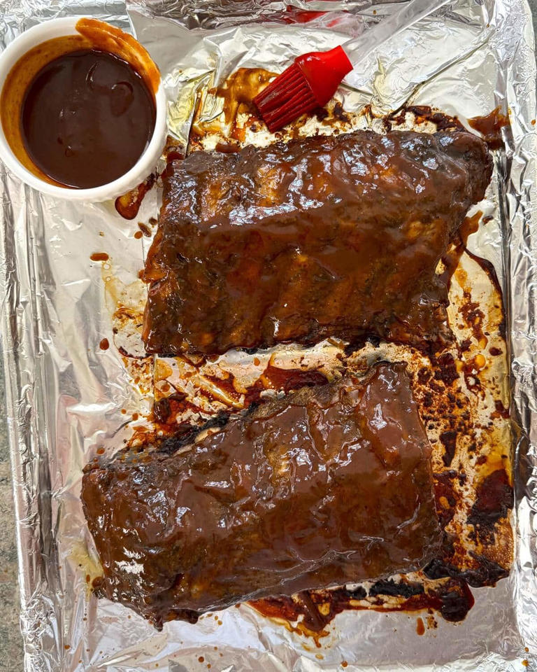 Baked Baby Back Ribs Fall Off the Bone