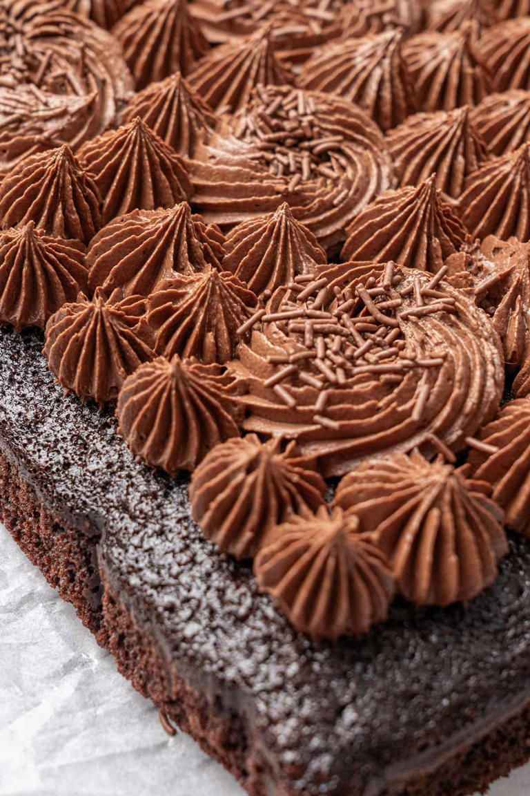 Irresistibly Moist Chocolate Sheet Cake With Silky Double-Chocolate ...