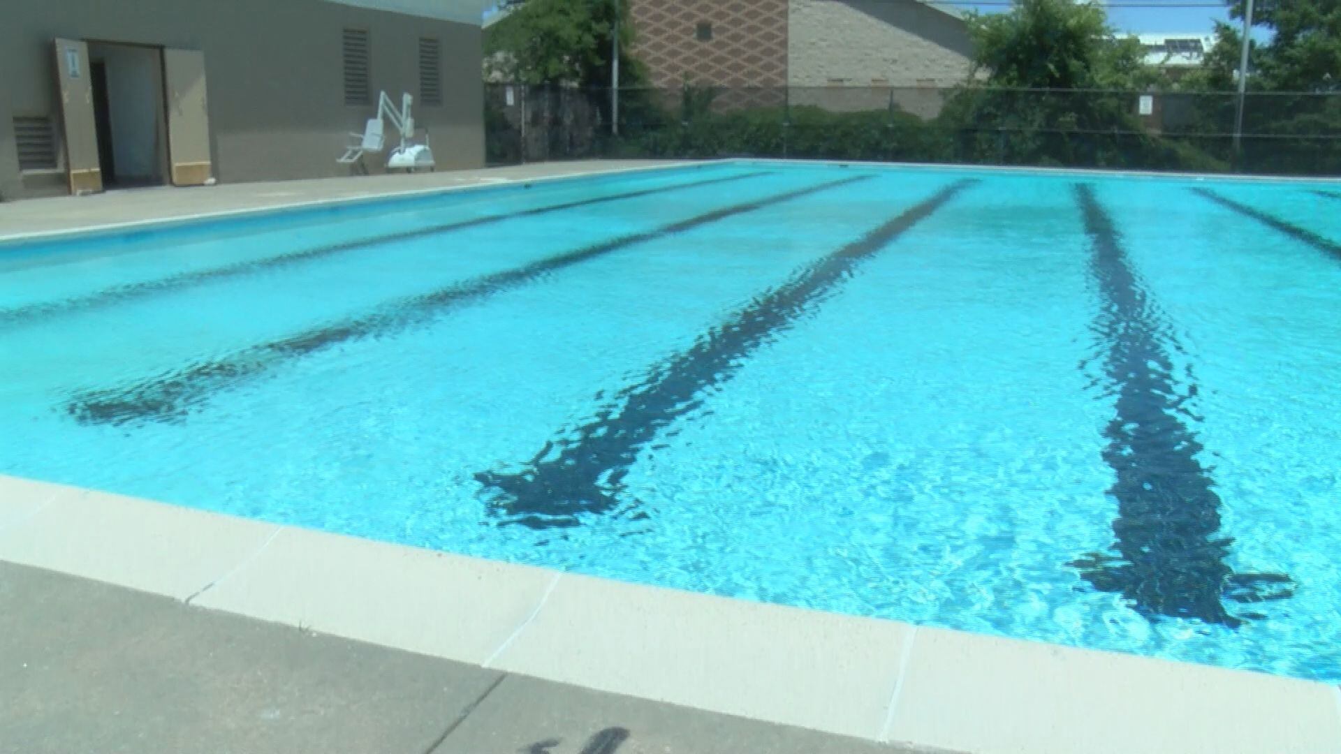 Richmond public pools set to open this weekend for swimmers