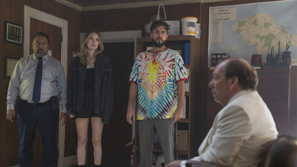 'Sirens' Cast and Character Guide: Who's Who in the Netflix's Limited ...