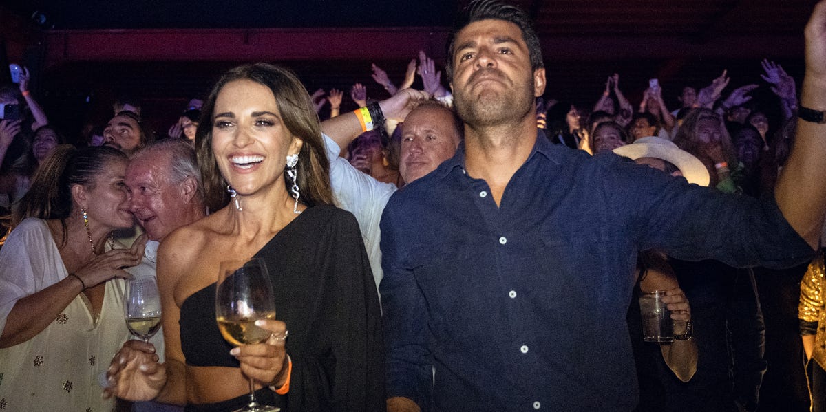 Paula Echevarría sorprende con el conjunto de lino más elegante de Primark