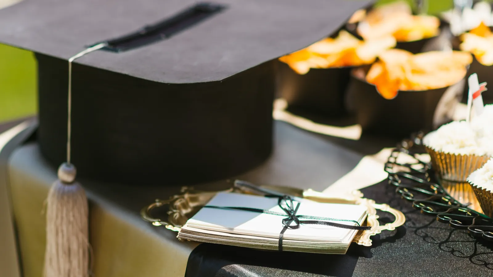 Throw the Ultimate Graduation Party at Home