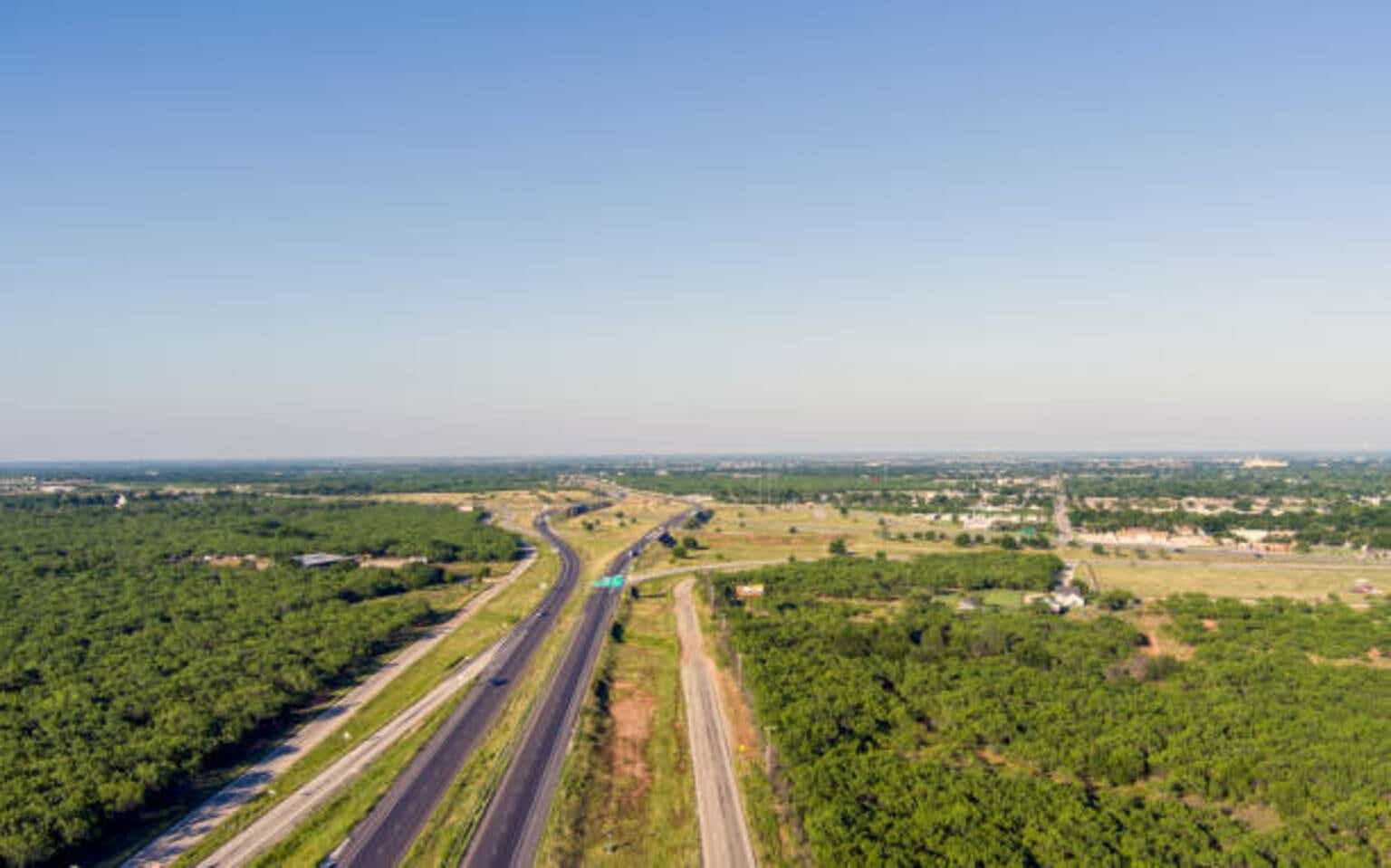 Oracle plans to spend $40B on Nvidia chips to power OpenAI data center ...