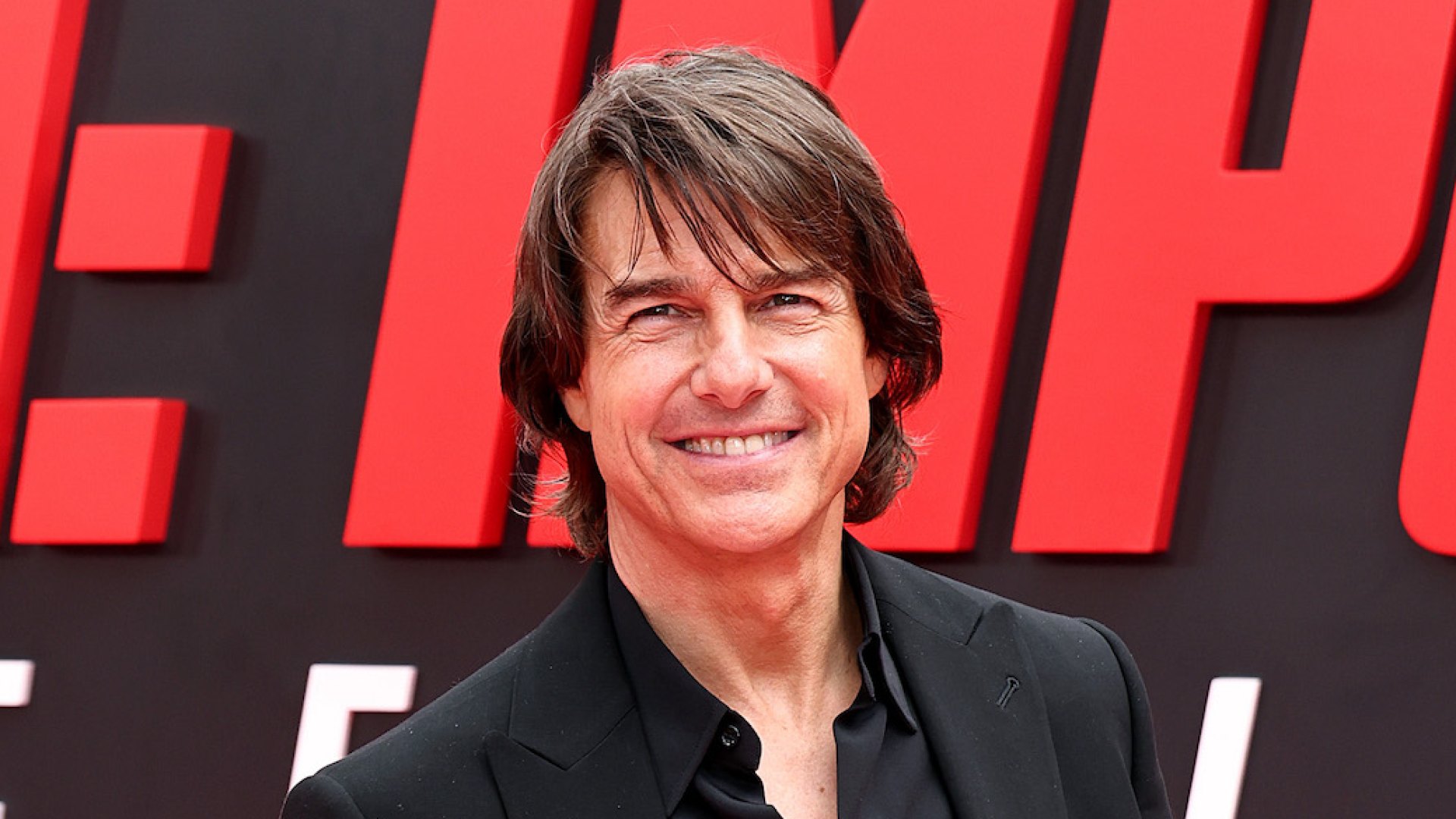 Us Explains Tom Cruise's Viral Popcorn Meme