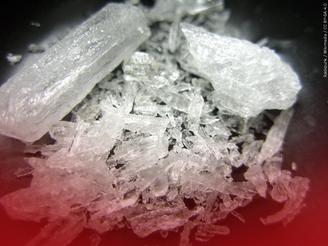 Arrest warrant issued for accused meth, fentanyl dealer in Kansas City