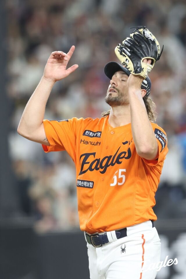 155km 대전 예수 9회 등판 자청…명장은 또 한 번 느꼈다 "역전 안 당한 게 다행, 교체도 타이밍이 있다" [MD대전]