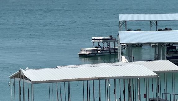 Boat ramp closures not stopping some businesses on Lake Travis
