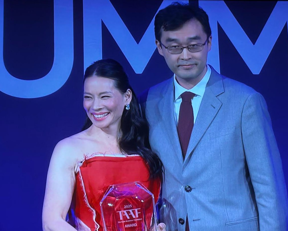 Lucy Liu, Stephanie Hsu and NBA’s Vivek Ranadive honored