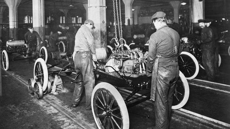 This Was The First Mass-Produced Car In America (And It Wasn't The Model T)