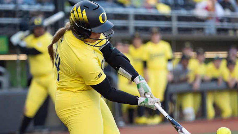 Oregon Ducks Softball's Rylee McCoy Named Freshman of the Year Finalist