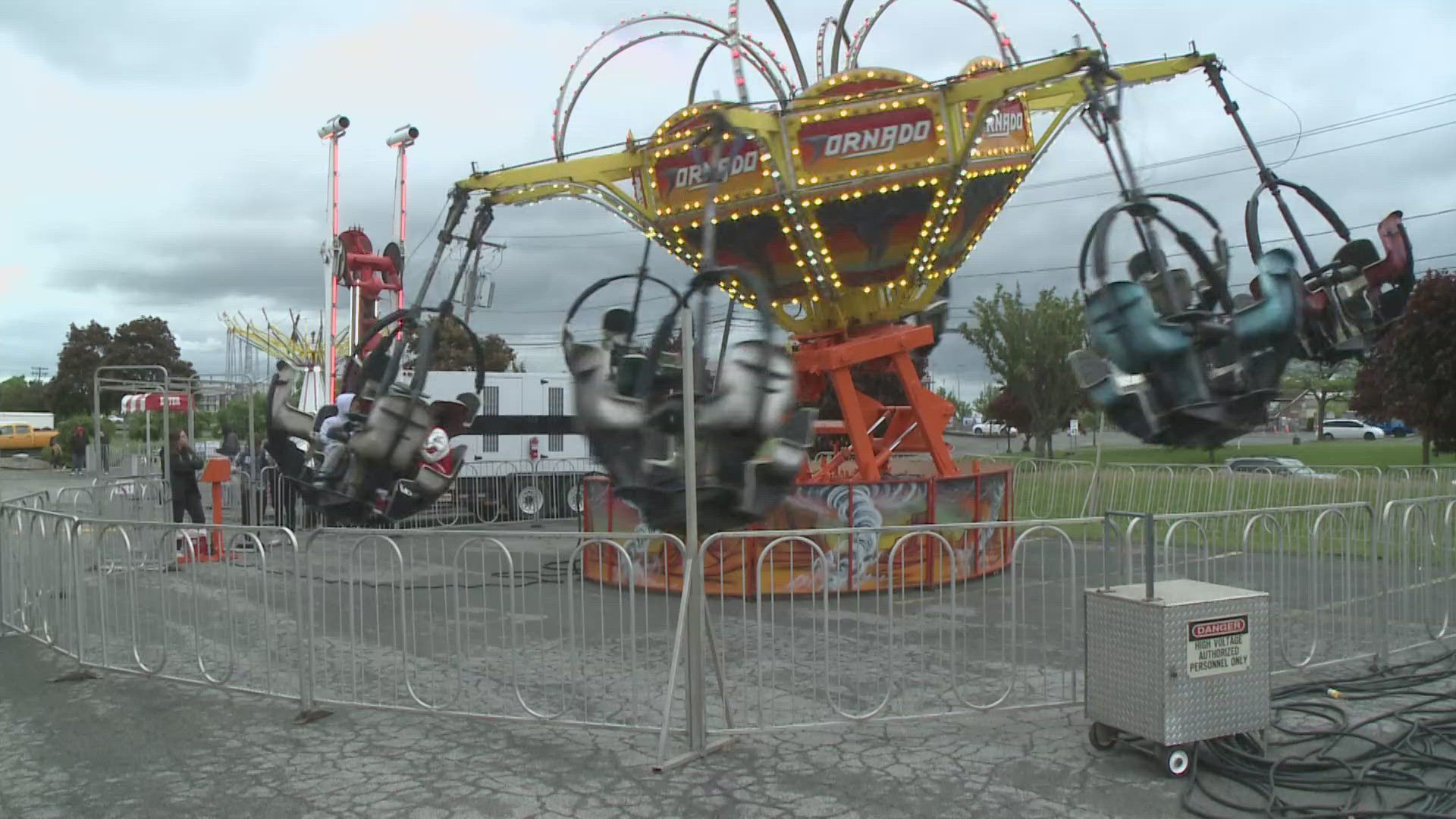 Spring Carnival opens at Maple Ridge Plaza