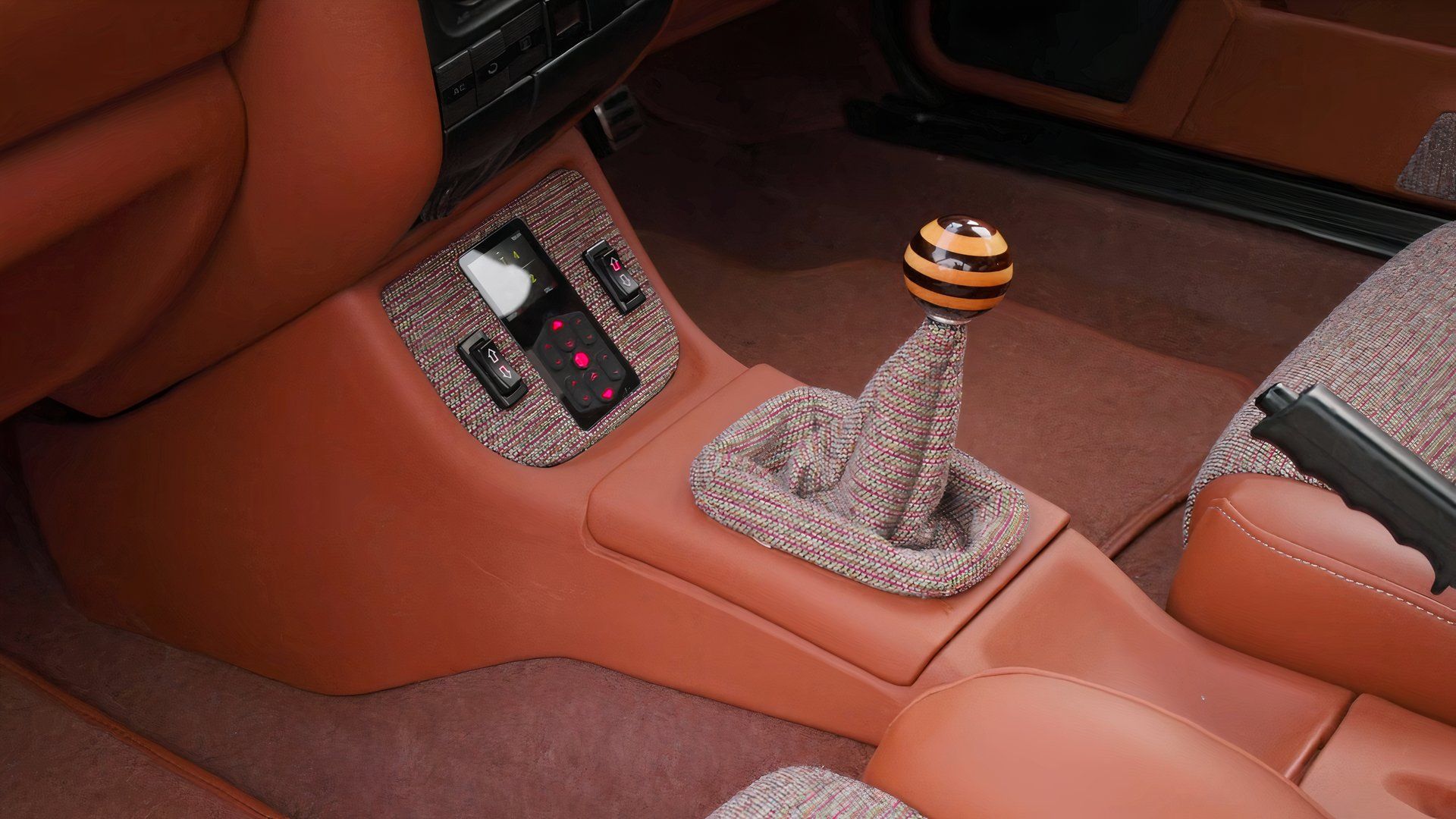 Insane Volkswagen Golf Mk2 VR6 Build