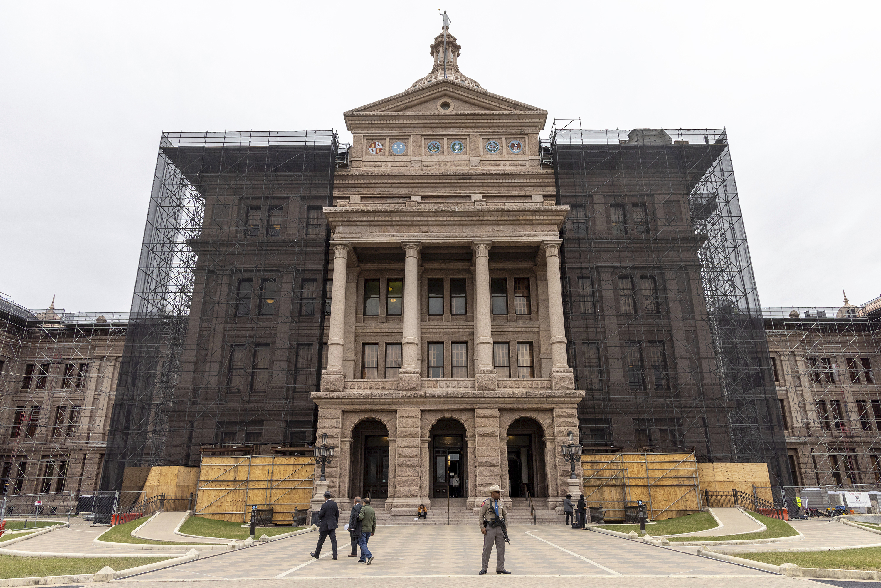 Texas pushing through THC ban—Here's who's exempt