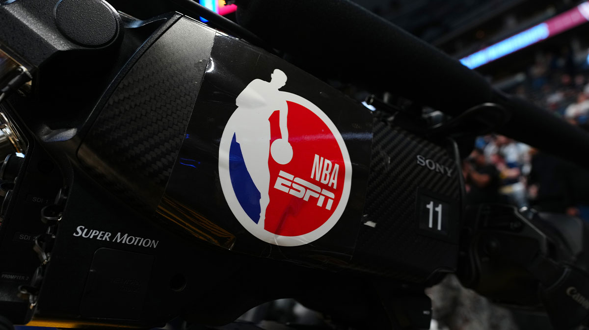 ESPN absolutely wrecked for awful Chet Holmgren virtual reality dunk