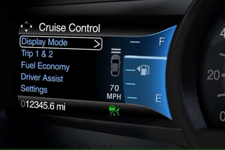 Adaptive Cruise Control: Fitur Canggih yang Buat Berkendara Lebih ...