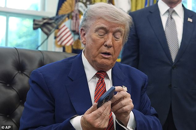 Trump's ringtone revealed as he sends two congressmen to voicemail in ...