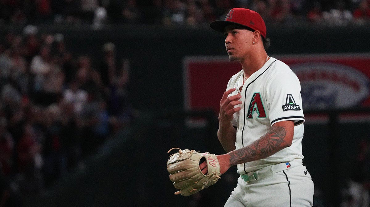 Diamondbacks make major Justin Martinez injury move