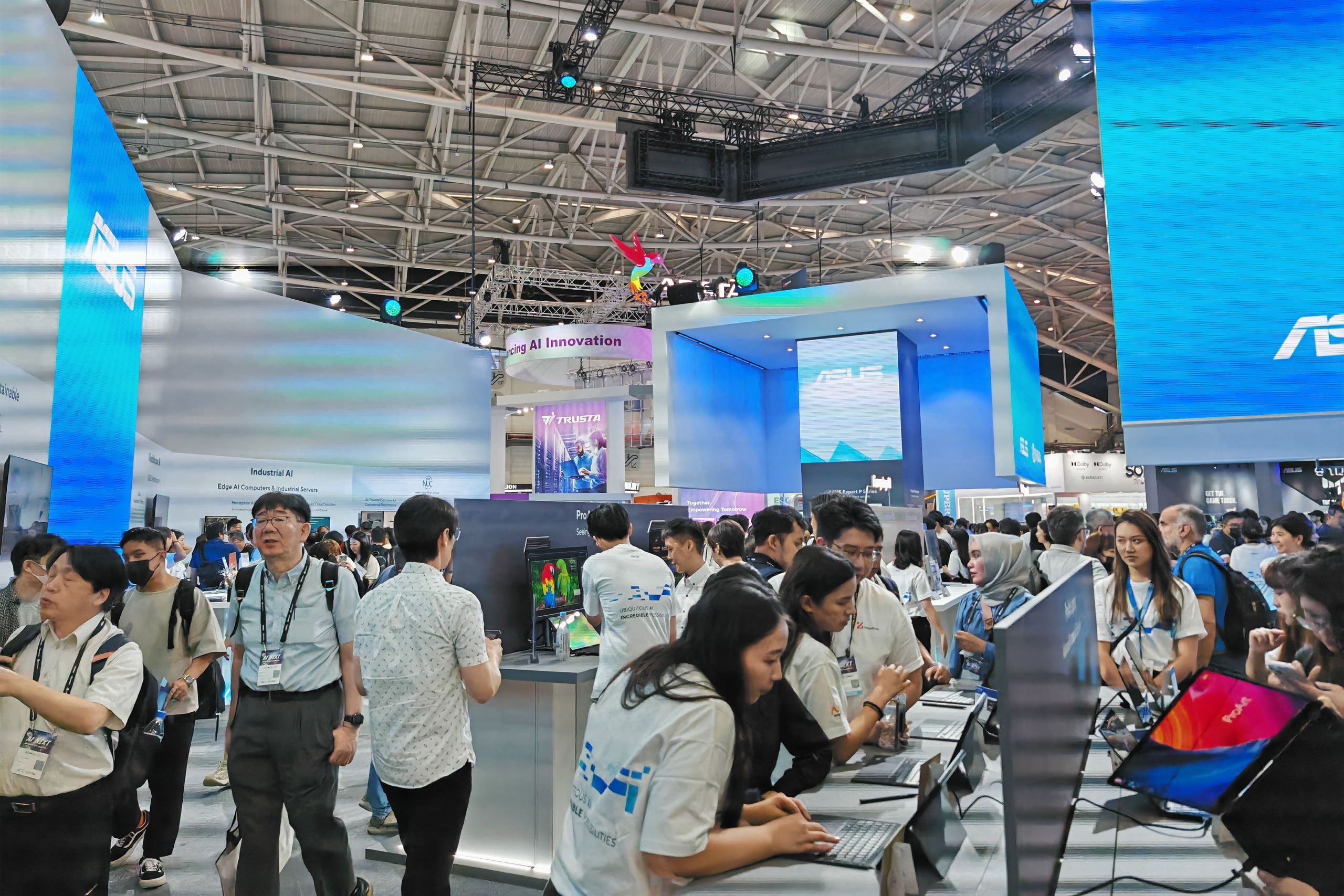 ASUS at Computex 2025: A keyboard revolution, the ultimate Doom PC and more