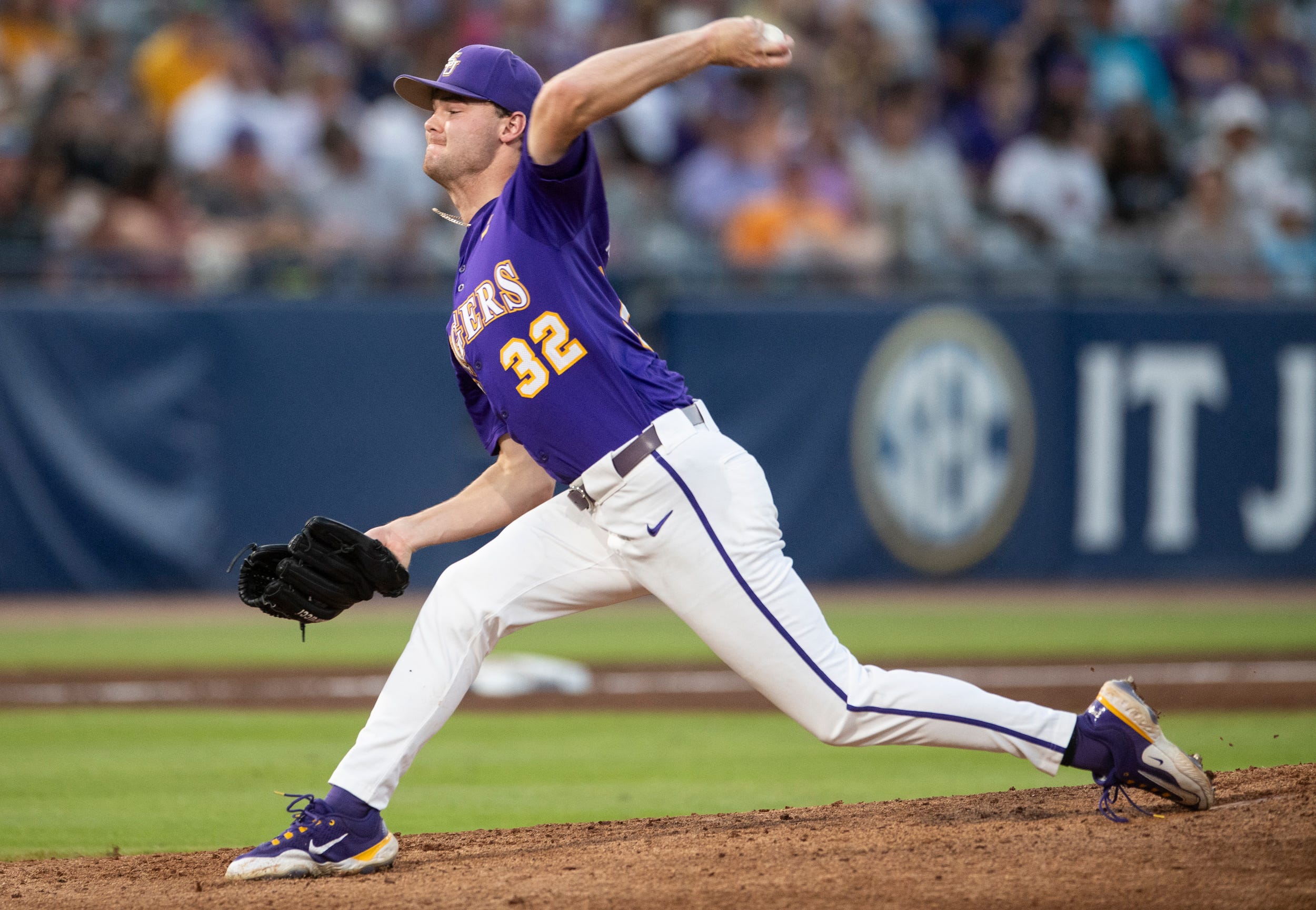 LSU baseball vs Texas A&M score today: Tigers edge Aggies to advance in ...