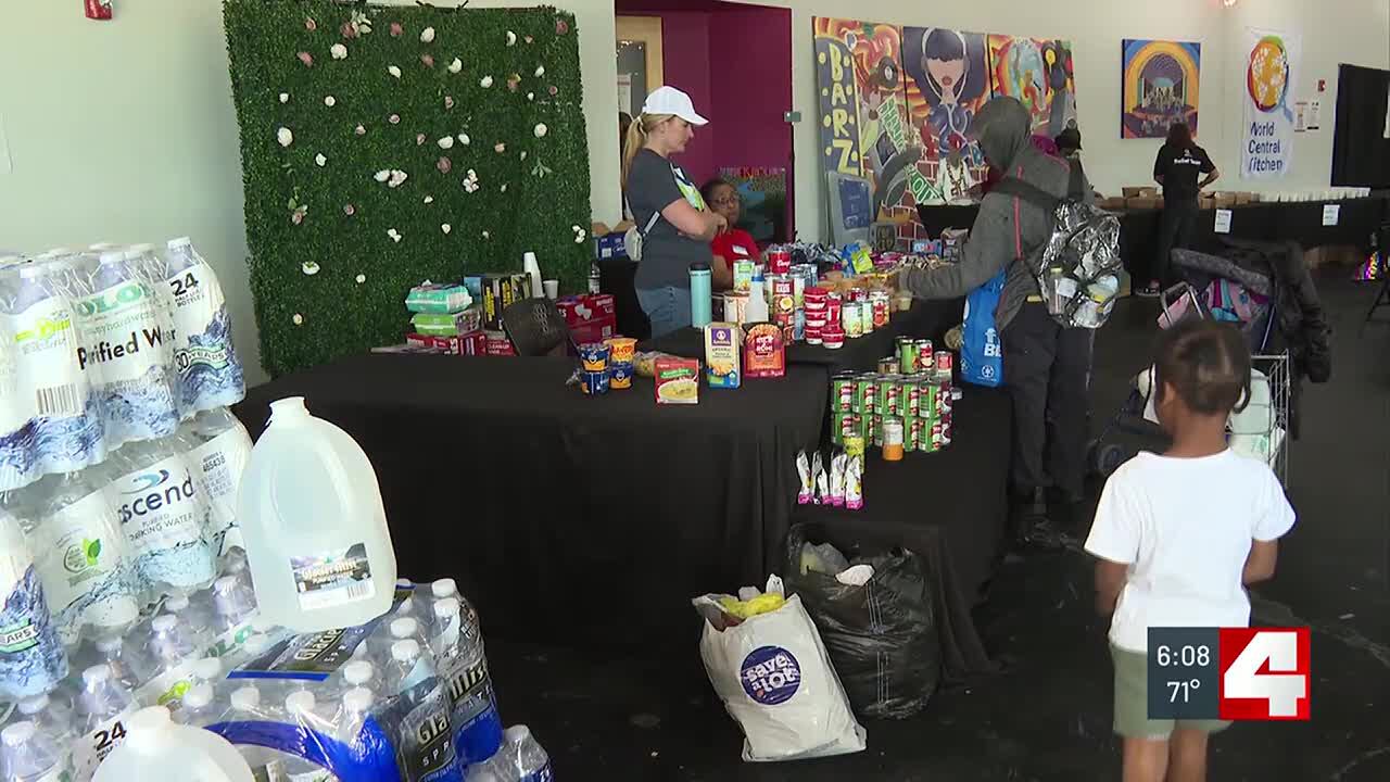 Renowned chef’s disaster relief organization coordinates thousands of ...