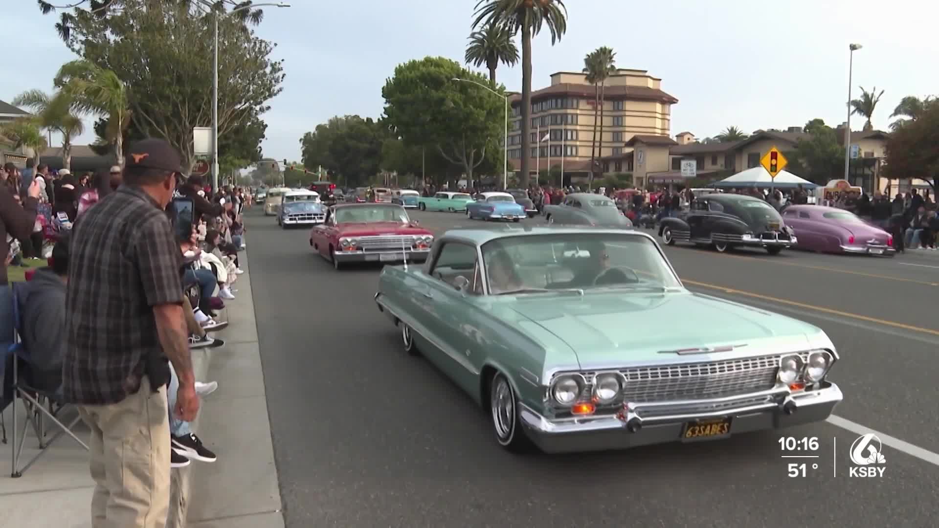 100s of cars cruise down Broadway ahead of West Coast Kustoms car show
