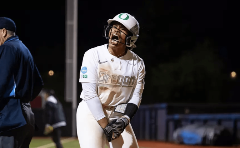 Patmon delivers again, Oregon beats Liberty in extras