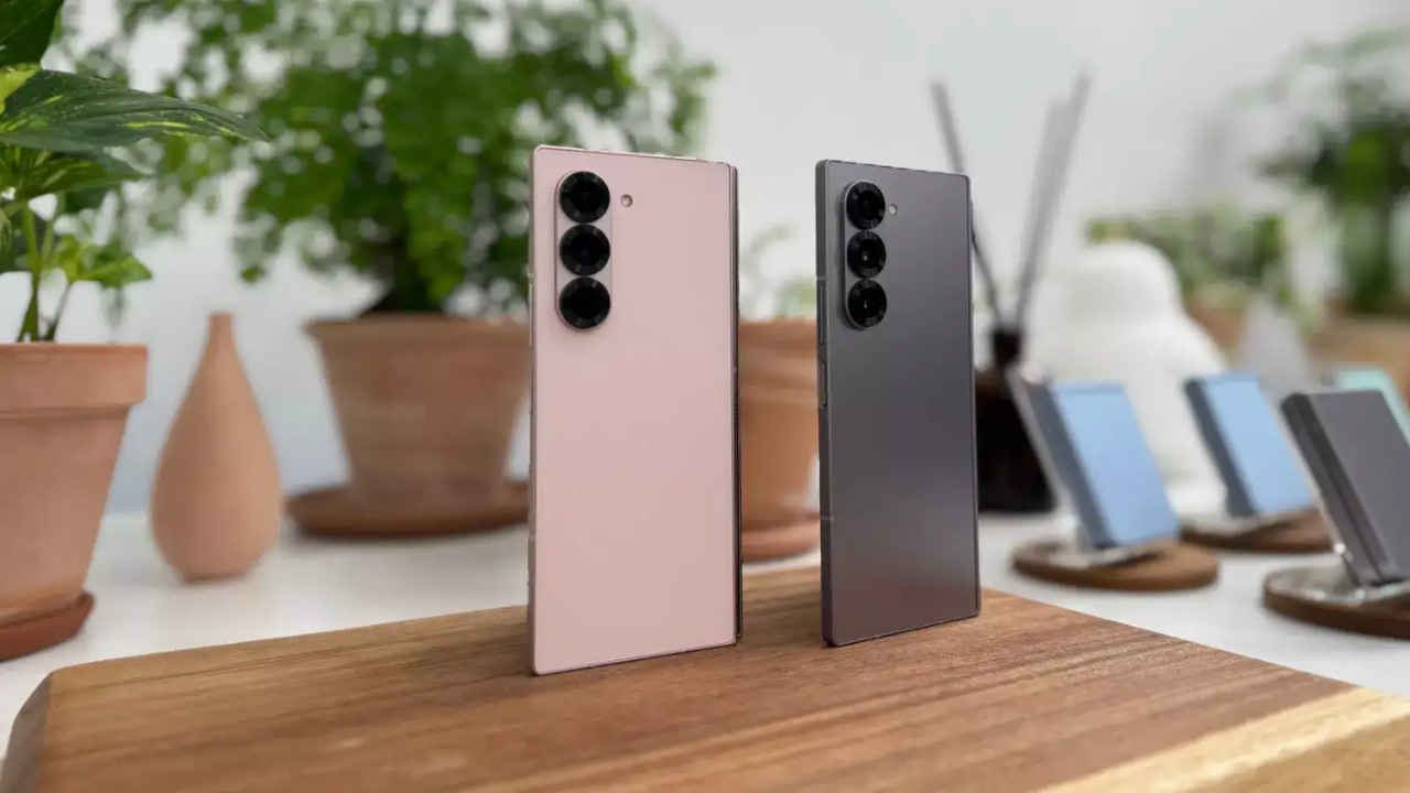 Samsung Galaxy Z Fold 6 price drops by over 39,000 on Amazon: Check ...