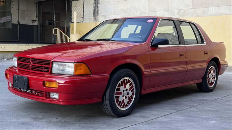 This Forgotten Dodge Was America's Fastest Sedan In The Early '90s ...