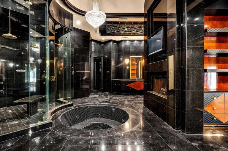 Deion Sanders' former Texas mansion and childhood home of Shedeur ...