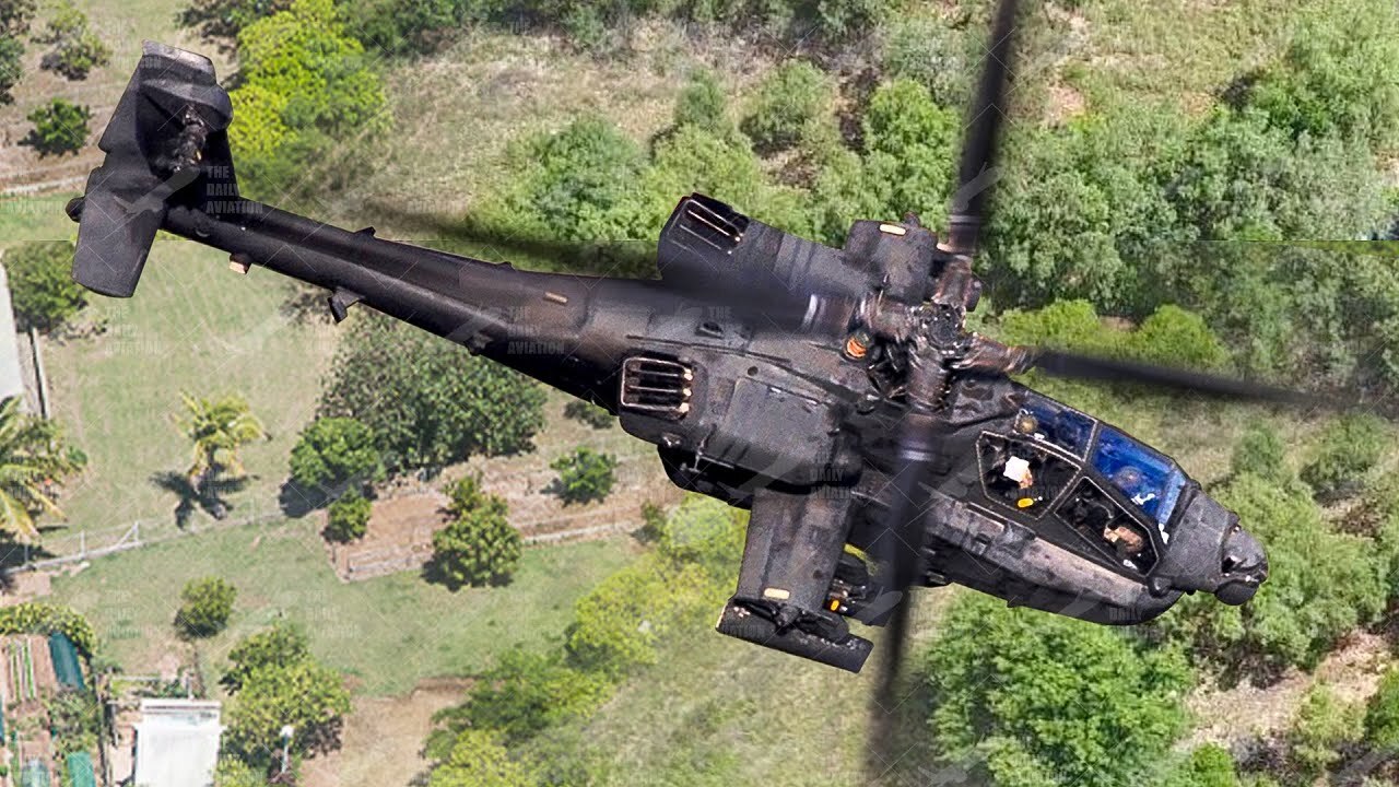 Powerful US Apache Helicopter Performs Crazy Low Altitude Maneuvers