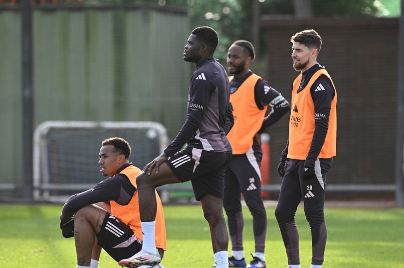 The eight Arsenal players who could wave goodbye to the club this ...