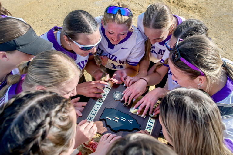 These 7 Peoria-area softball teams are headed to the 2025 IHSA Class 1A ...