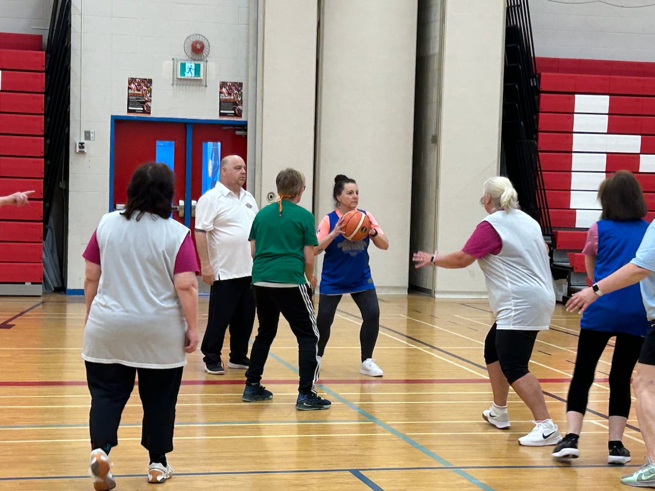 This new basketball league in Sudbury, Ont., is getting women over 50 ...