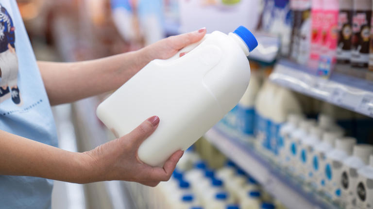 KFC's Chicken Has A Key Ingredient That We're Sure Most People Don't Notice