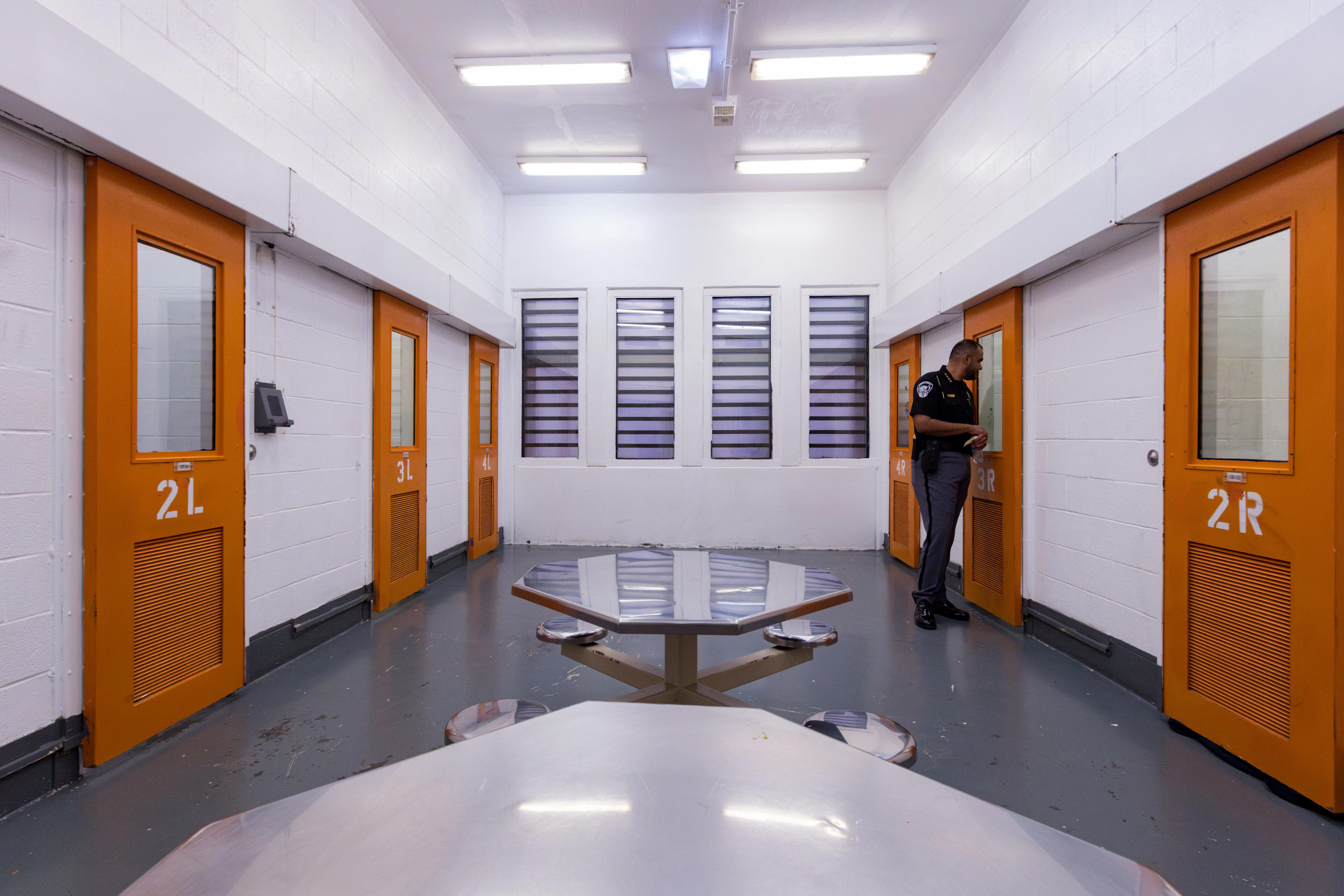 El Paso man dies after suffering medical issues at county jail