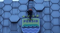 Logo Baru Persib Bintang Empat Resmi Digunakan di Graha Persib dan ...