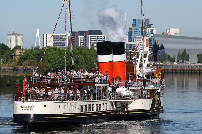 World’s last seagoing paddle steamer Waverley to make rare trip around ...