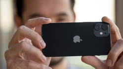 Resmi! Harga iPhone 12 Mini dan iPhone 13 Mini Hari Ini, Benarkah ...