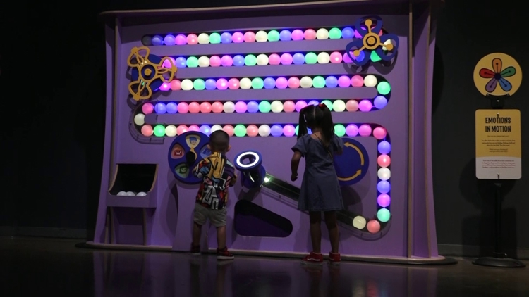 Kids learn about emotions through play at the Doseum's new exhibition ...