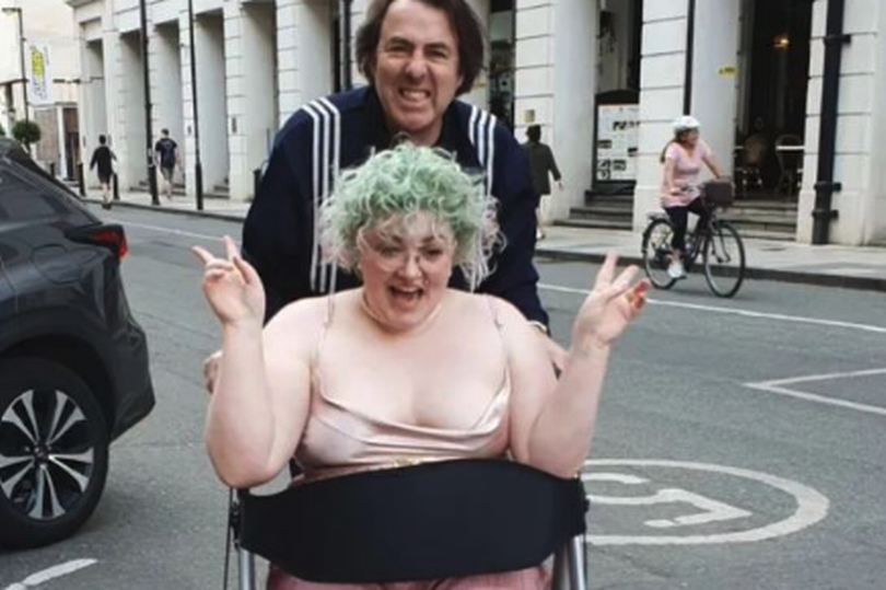 Inside Jonathan Ross' family from daughter's devastating diagnosis to ...