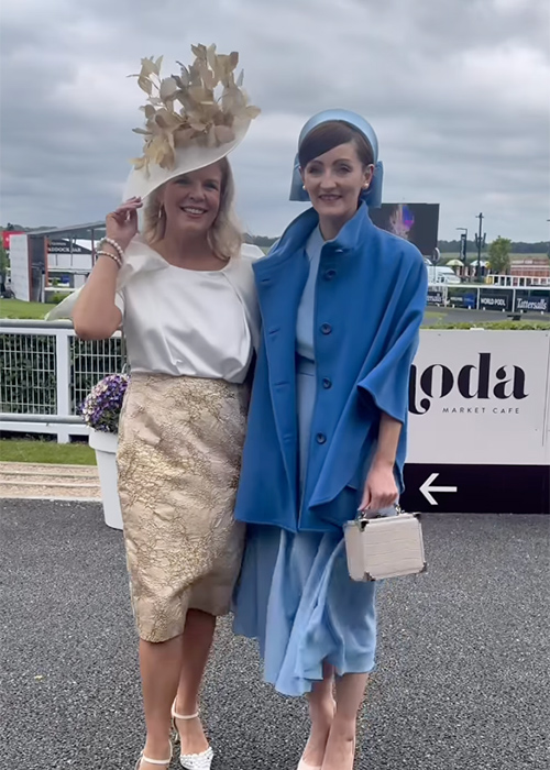 Stylish mum in daughter's shoes takes her sister's Ashford Castle Style ...
