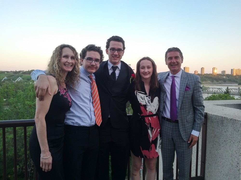 TAIT: Longtime Oilers broadcast host and punster Gene Principe connects ...