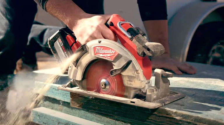 What Comes In Milwaukee's 7-Tool Combo Kit And Is It Worth Buying?