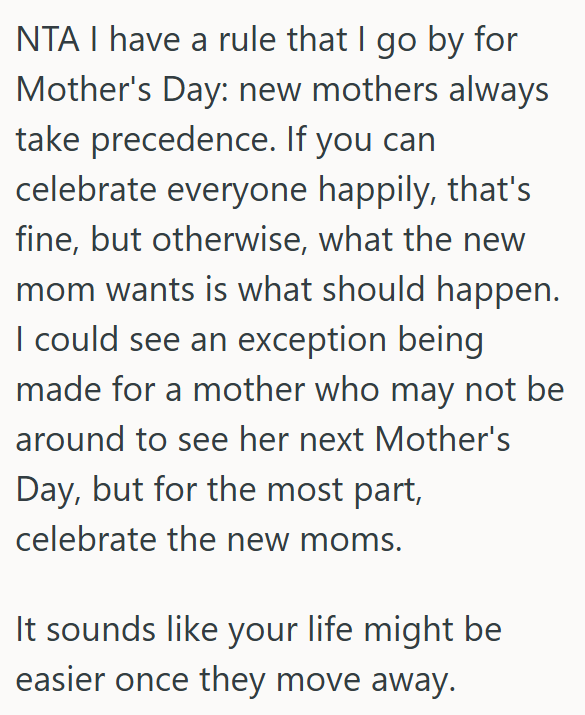 Her Dad Texted Her Upset That She Wasn’t Visiting Her Mom On Mother’s ...