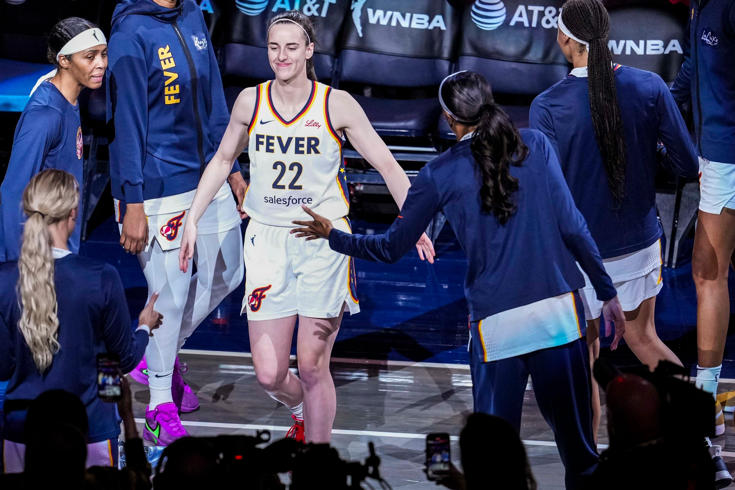 Caitlin Clark points, stats, highlights today May 24 for Indiana Fever ...