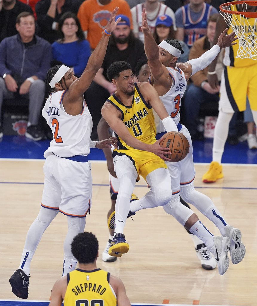 Pacers bring a 2-0 lead over the Knicks home for a sports celebration ...