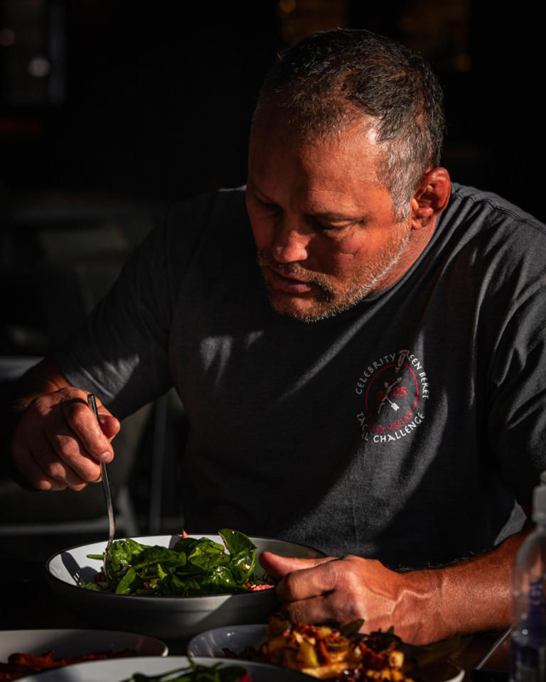 Dan Henderson opens Hendo’s Barrel House, blending MMA, food, community