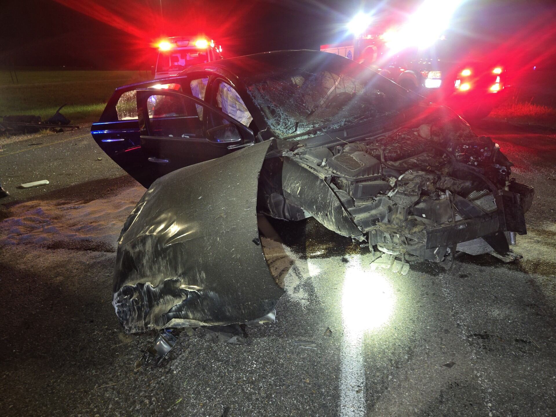 North Forrest VFD responds to early morning rollover