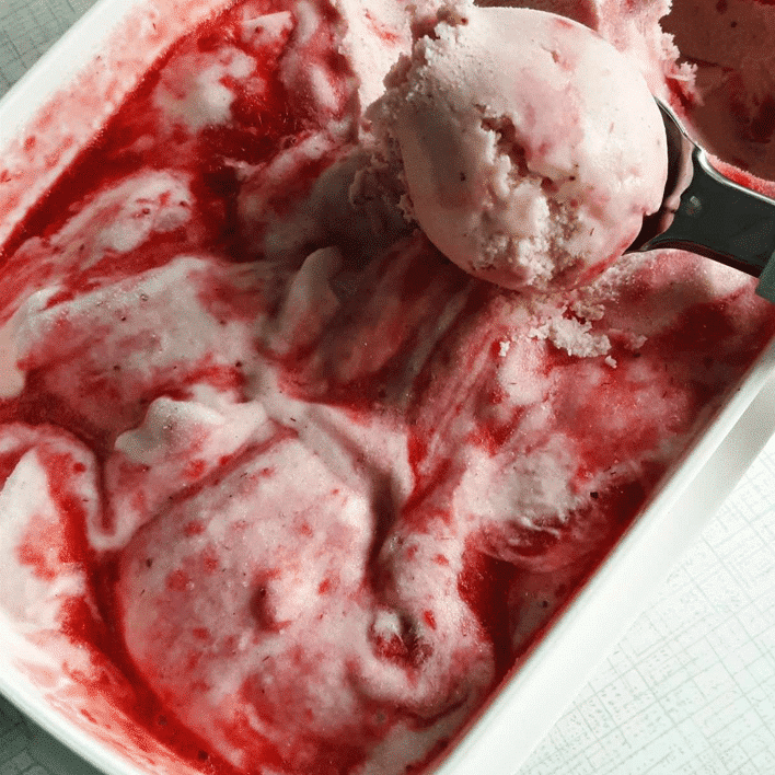 Easy Homemade Strawberry Ice Cream: The Sweetest Way to Cool Down This ...