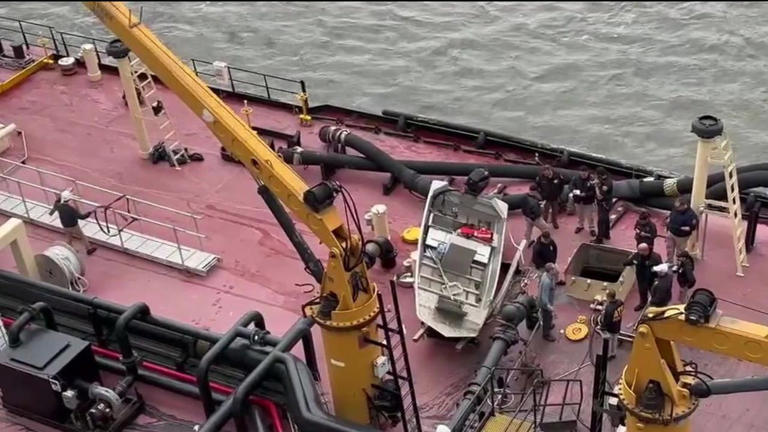 DEP worker killed in barge explosion at Harlem wastewater facility